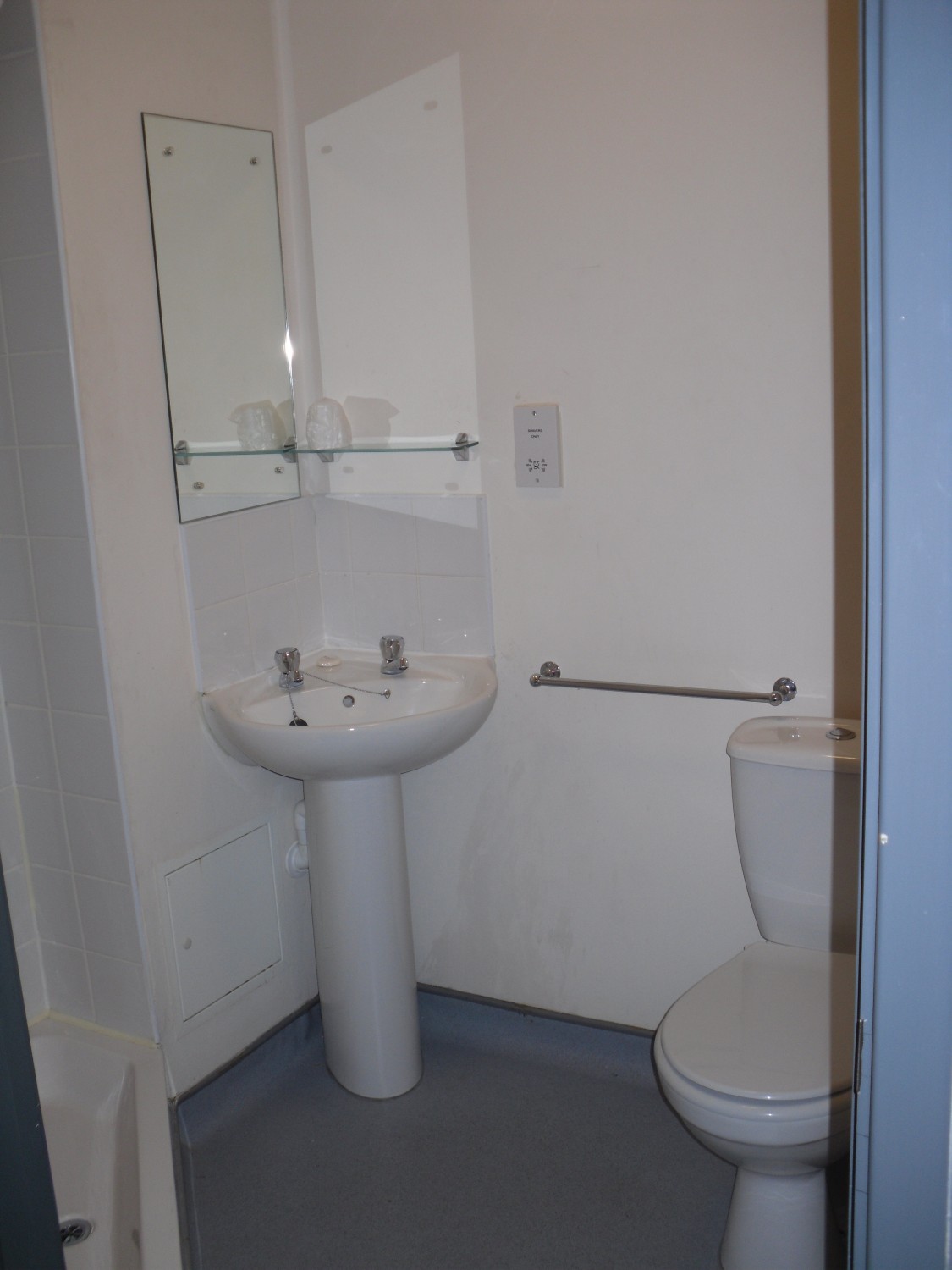 Accommodation - Chetwood Bathroom - Reaseheath College