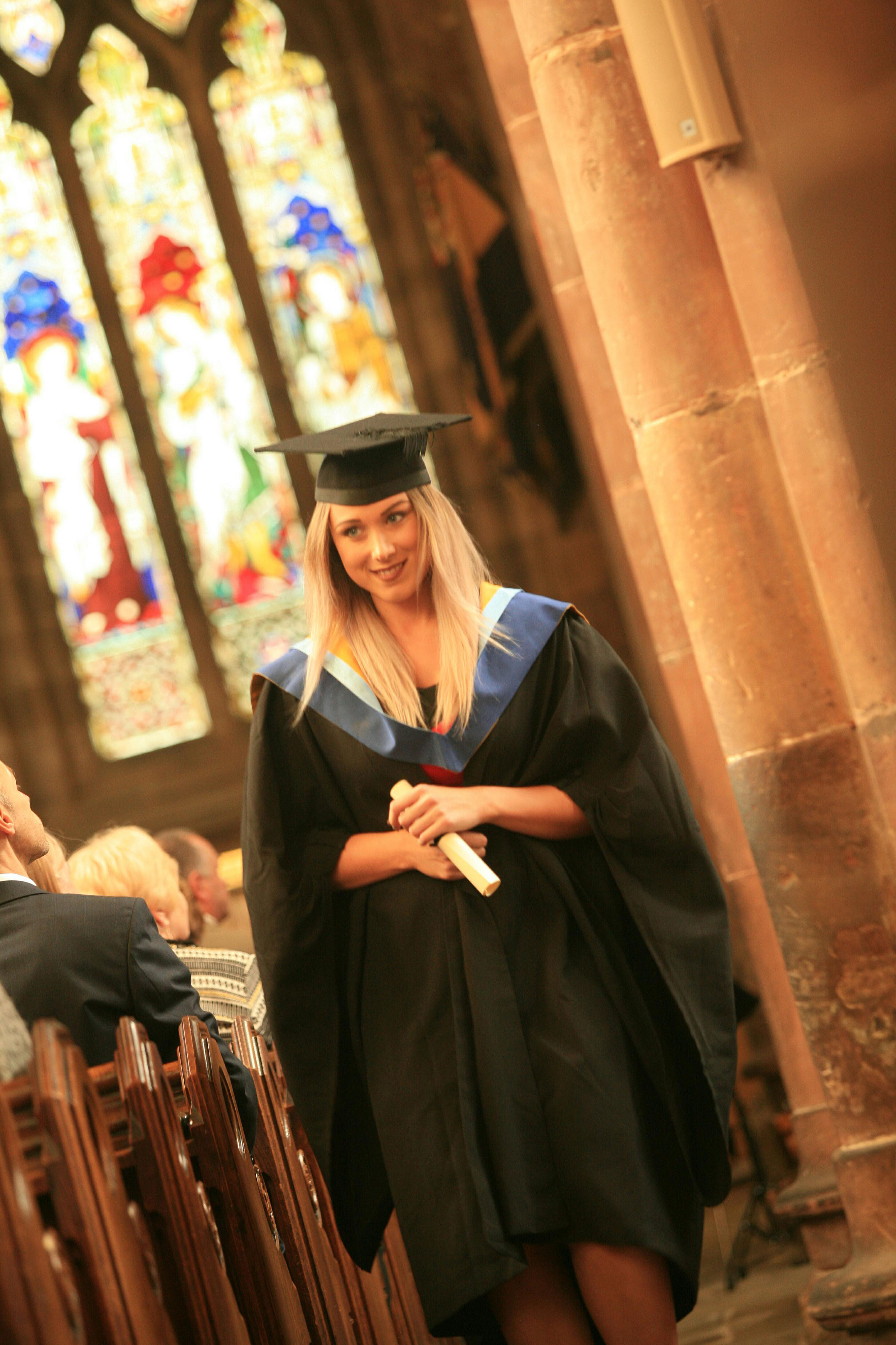 CASUAL Equine student Dannii Benson receives certificate - Reaseheath College