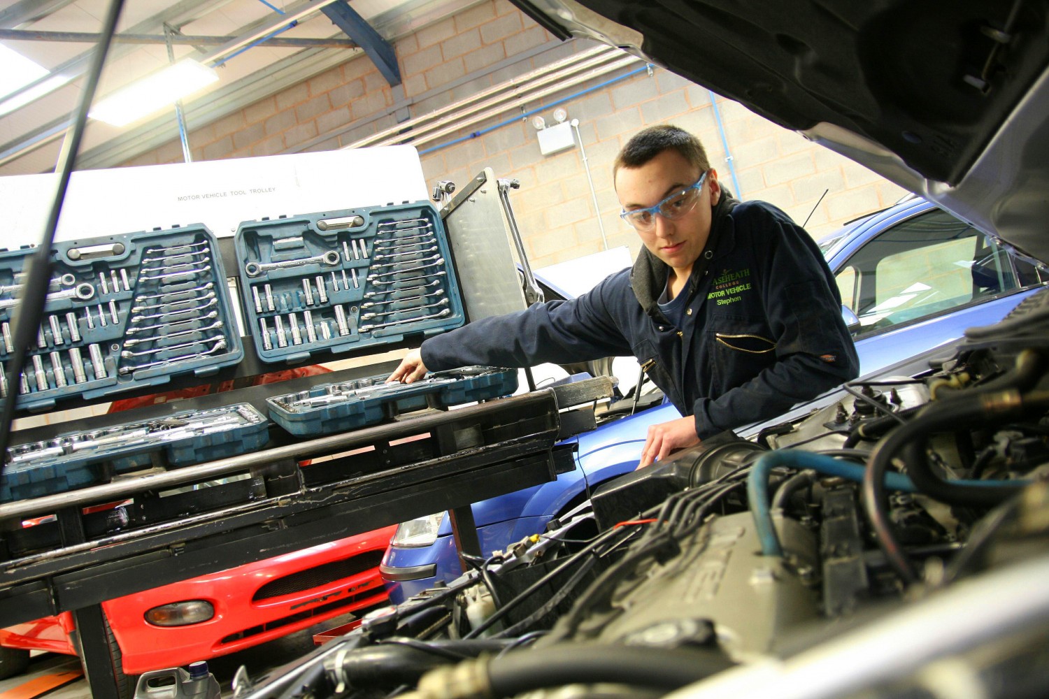 Motor vehicle - student with tool kit - Reaseheath College