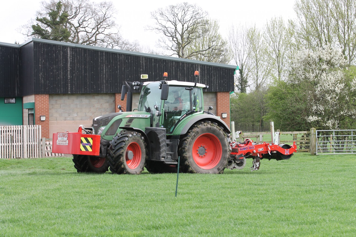 Agriculture Sumo Subsoiler demo_6986 - Reaseheath College