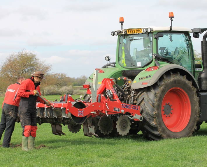 Old Hall Field Sumo Subsoiler Demonstration - Reaseheath College