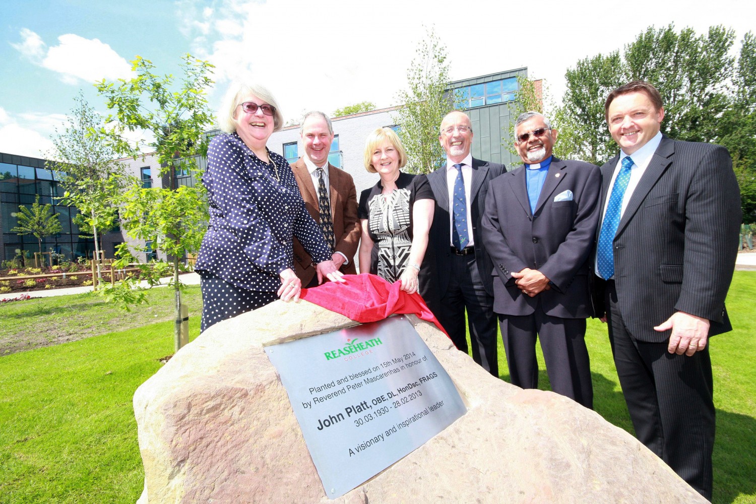 Emily Thrane, Jeremy Platt, Joanna Lomas, Meredydd David, Peter Mascarenhas, Dave Kynaston ...