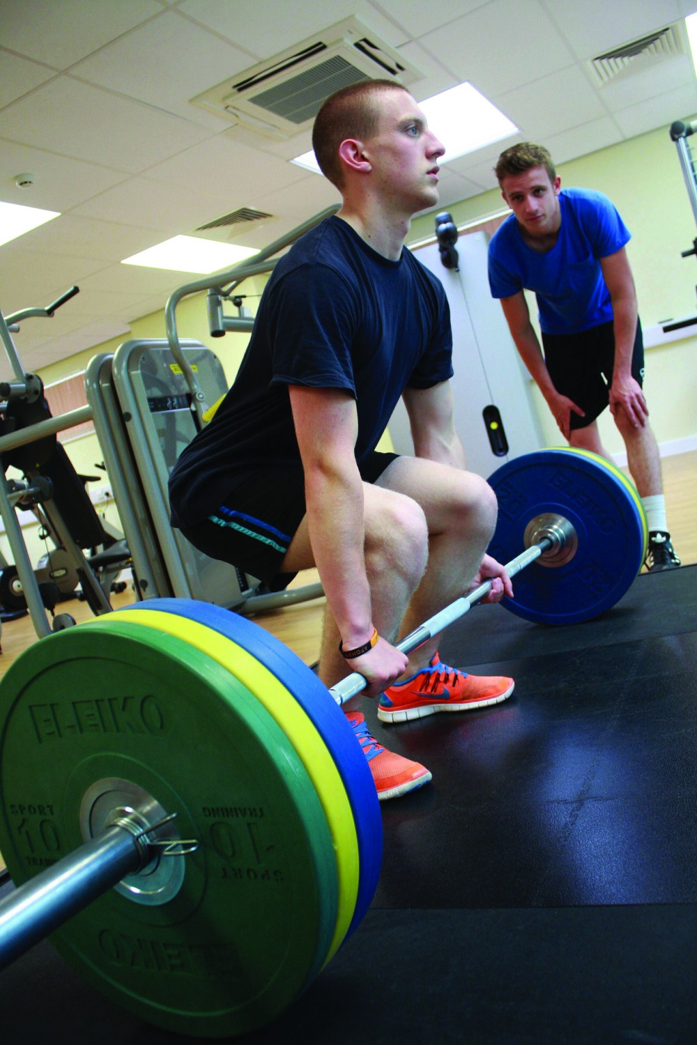 Sport - lifting weights in the gym 1 - Reaseheath College