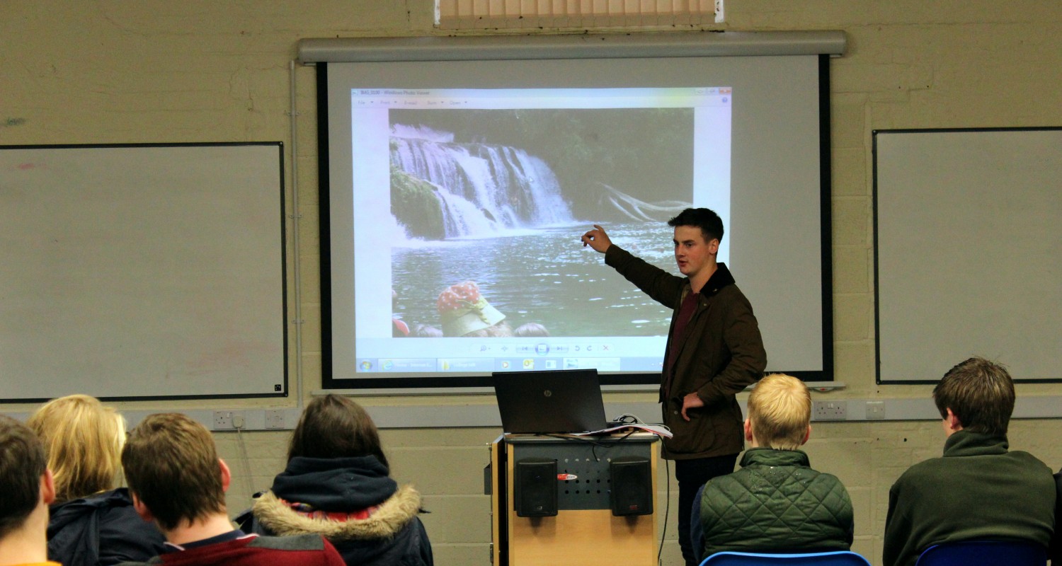 Nick Greaves talks to students about his time travelling ing NZ and ...