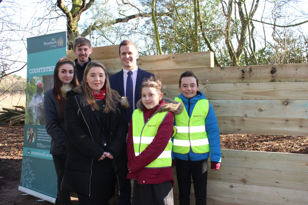 Conservation students inspire pupils to enjoy the Great Outdoors - Reaseheath College