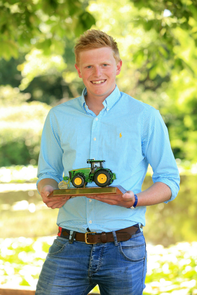 AG ENG L3 Ext North West Farmers' Trust Trophy Top Student Samuel Fox ...