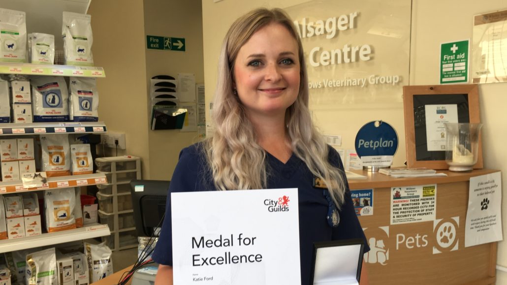 Veterinary Care Assistant wins prestigious C&G award - Reaseheath College