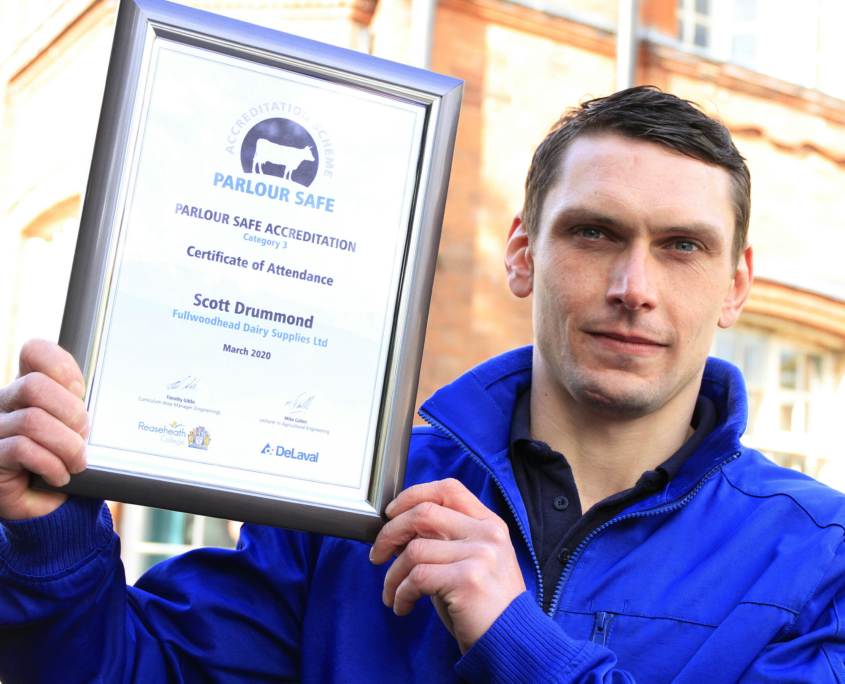 Parlour Safe professionals graduate - Reaseheath College