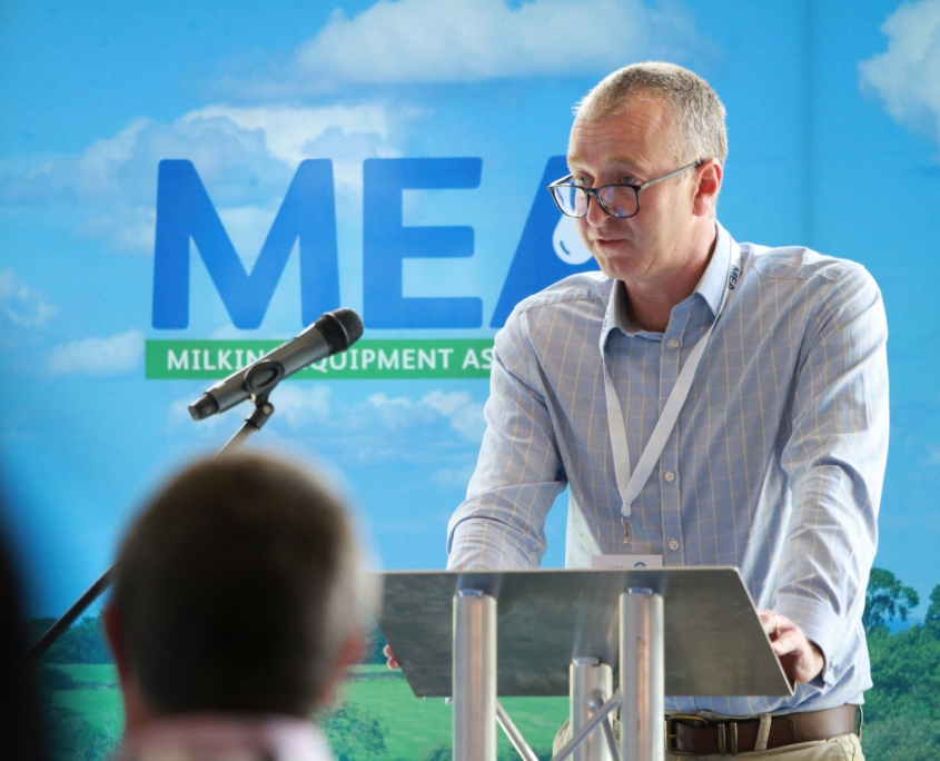 Expansion of milking equipment accreditation announced - Reaseheath College