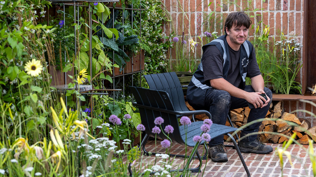 Student helps to build award winning show garden - Reaseheath College