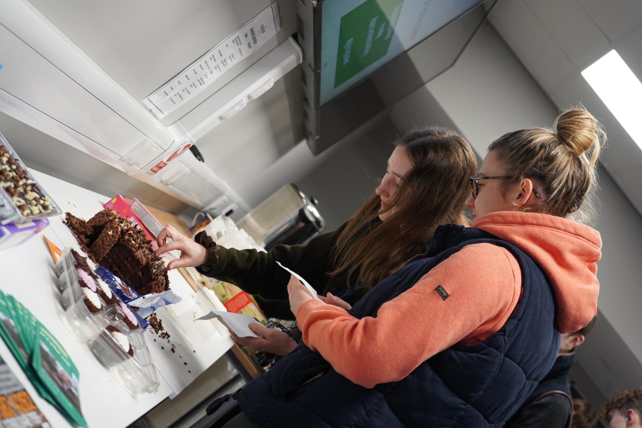 BigFarmingTeaBreak good cake - Reaseheath College