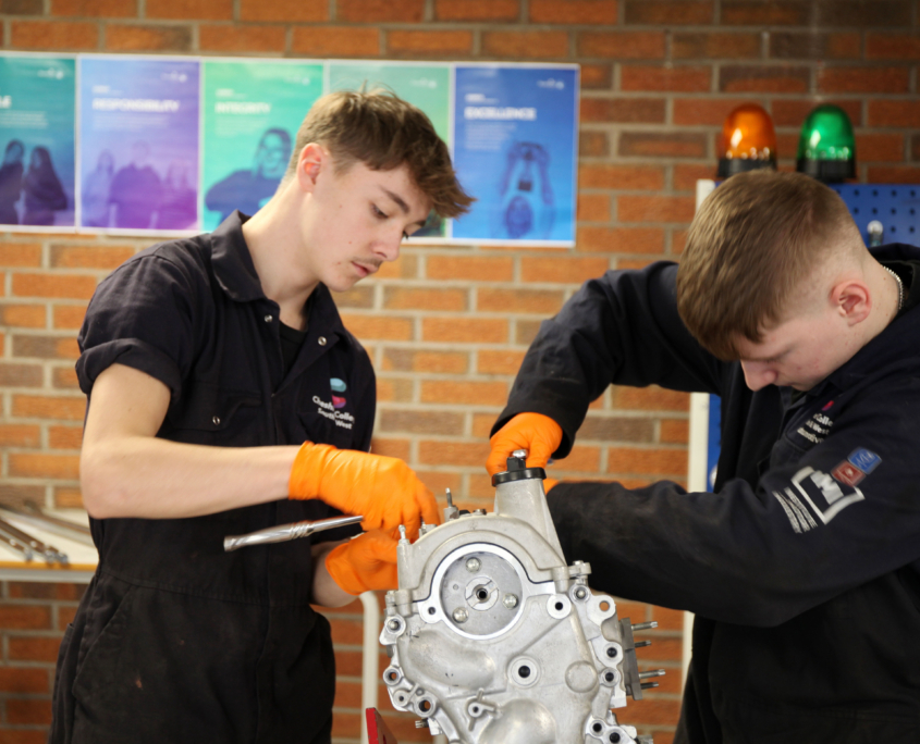 Motor vehicle students shine in inter college competition - Reaseheath College