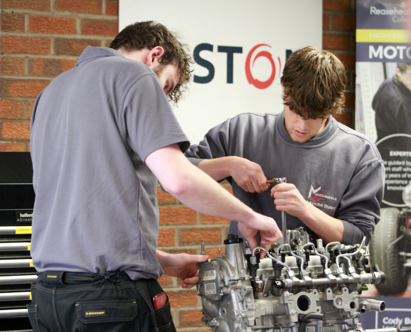 Motor vehicle students shine in inter college competition - Reaseheath College