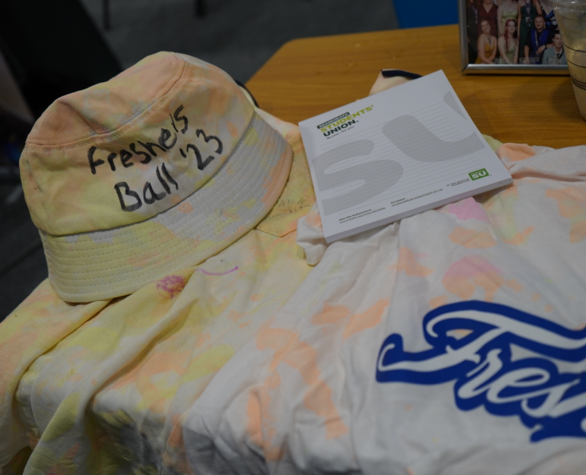 The Hits Radio Breakfast Show kickstarts Reaseheath’s Freshers’ Fair - Reaseheath College