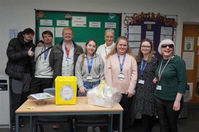 Foundation students rise to the challenge in support of Mid Cheshire Mind - Reaseheath College